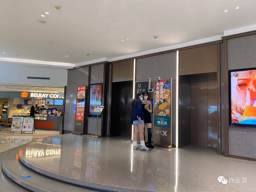 实探 | 频上热搜的南京IFCX，改造升级到哪一步了？-南京365淘房